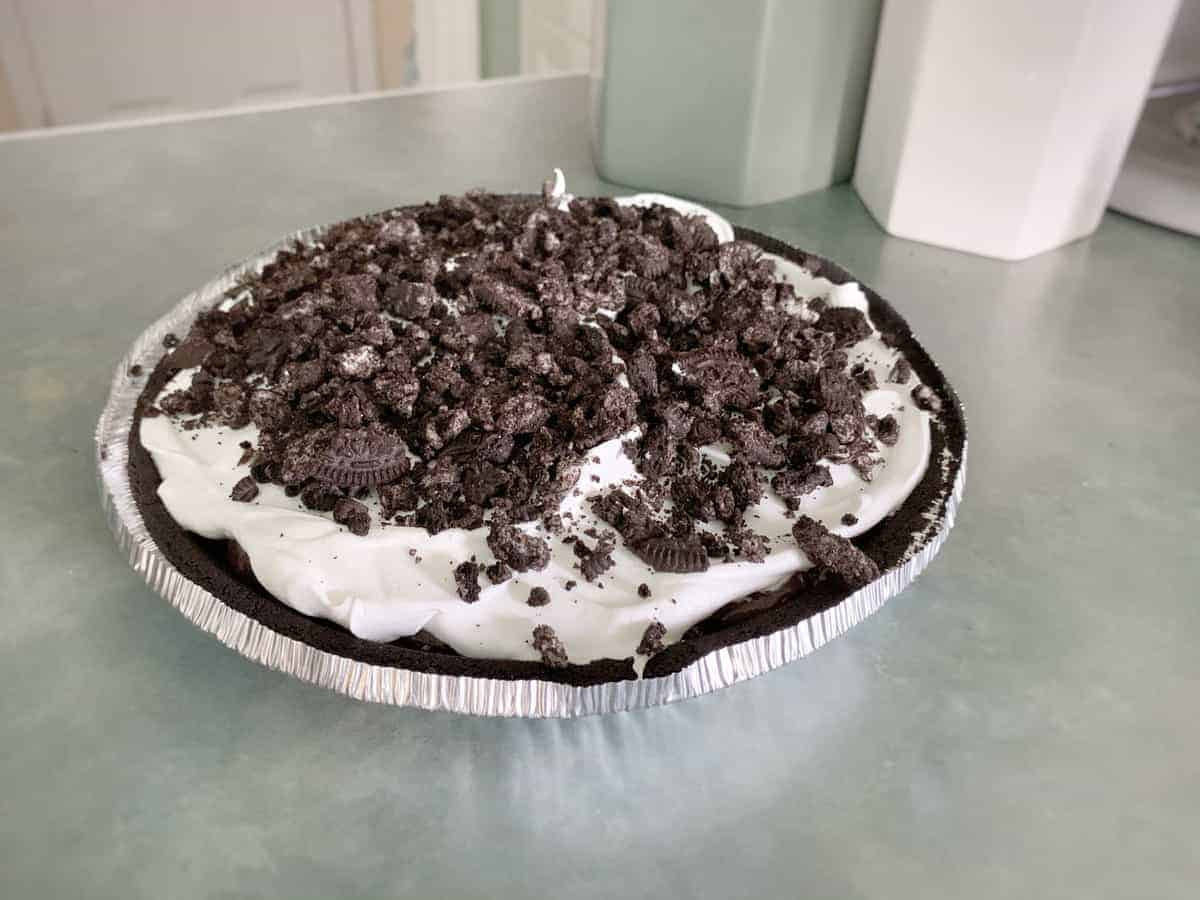 Two Ways to Make Game Night Pudding Pie | Game Night Recipe