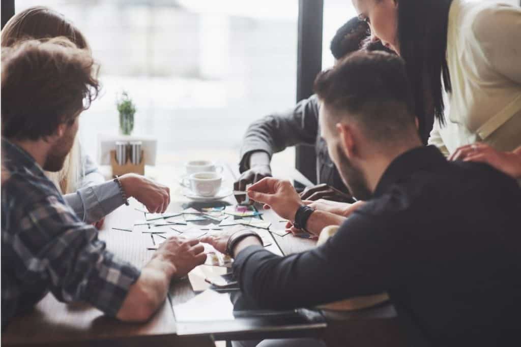 8 Player Board Games - Top 6 Picks for 2024